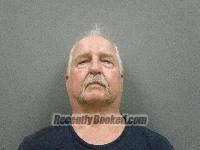 Recent Booking / Mugshot for Kalvin Lee Hiatt in Lincoln County, Nebraska