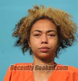 Recent Booking / Mugshot for Shimirah Simone Slaughter in Brazoria ...