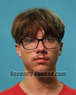 Recent Booking / Mugshot for Erick Drake in Brazoria County, Texas