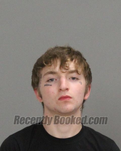 Recent Booking / Mugshot for DONAVAN SHARP in Brazos County, Texas