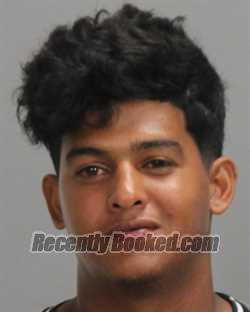 Recent Booking / Mugshot for MARLON ENRIQUE POSAS-PONCE in Brazos ...