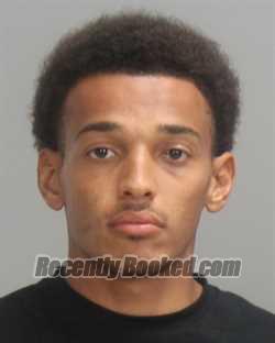 Recent Booking / Mugshot for QUINTON MYCHAL WILLIAMS in Brazos County ...