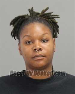 Recent Booking / Mugshot for LASANDRA ARIELLE THOMPSON in Brazos County ...
