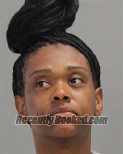 Recent Booking / Mugshot for TYRESSA GEOVAHNA TAVE in Brazos County, Texas