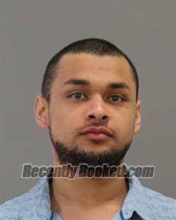 Recent Booking / Mugshot for BRAITON NOE SOLIS HERNANDEZ in Brazos ...