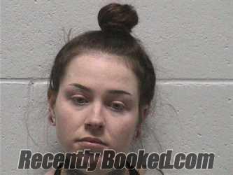 Recent Booking / Mugshot for ALEXIS RAYNA UPTON in Lyon County, Nevada