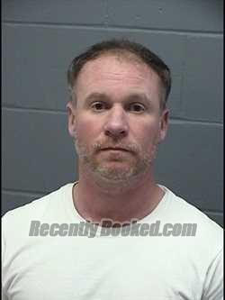Recent Booking / Mugshot for ERIC TODD RICHARDSON in Belknap County ...