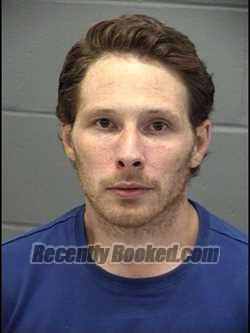 Recent Booking / Mugshot for JUSTIN ROBERT WASHBURN in Belknap County ...