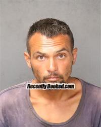 Recent Booking / Mugshot for Daniel Devine in Bernalillo County, New Mexico