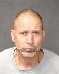 Recent Booking / Mugshot for Kevin Mcdaniel in Bernalillo County, New ...