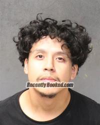 Recent Booking / Mugshot for Isaac Nieves in Bernalillo County, New Mexico