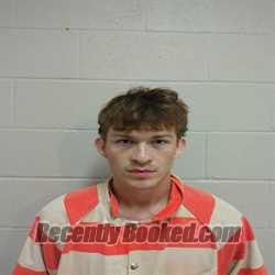 Recent Booking / Mugshot for TRISTEN LANE SAVELL in Brown County, Texas