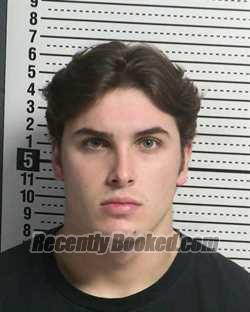 Recent Booking / Mugshot for JONATHAN EDWARD KEMP in Dona Ana County ...
