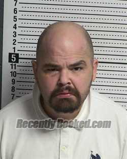 Recent Booking / Mugshot for JESSIE HOLT in Dona Ana County, New Mexico