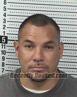 Recent Booking / Mugshot for STEVEN MONTOYA in Dona Ana County, New Mexico