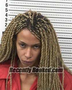 Recent Booking / Mugshot for KYRA WALTON in Dona Ana County, New Mexico