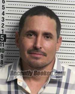 Recent Booking / Mugshot for DANIEL LUNA in Dona Ana County, New Mexico