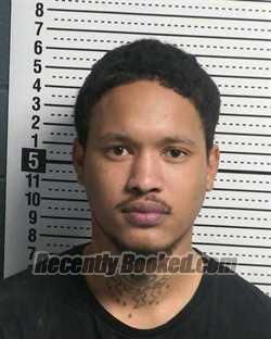 Recent Booking / Mugshot for ISAIAH DEVANTE ONEAL in Dona Ana County ...
