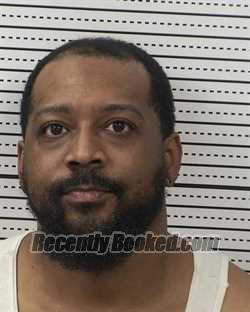 Recent Booking / Mugshot for JODY R HOBBS in Dona Ana County, New Mexico