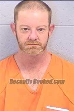 Recent Booking / Mugshot for Gregory McCraw in San Juan County, New Mexico