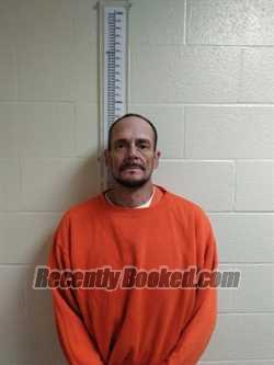 Recent Booking / Mugshot for JEREMY MICHAEL FARNSWORTH in Chenango ...