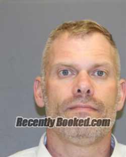 Recent Booking / Mugshot for TIMOTHY D RUNDLE in Seneca County, New York