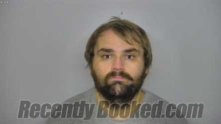 Recent Booking / Mugshot for DOMINIC DAVID LANGE in Burleigh County ...