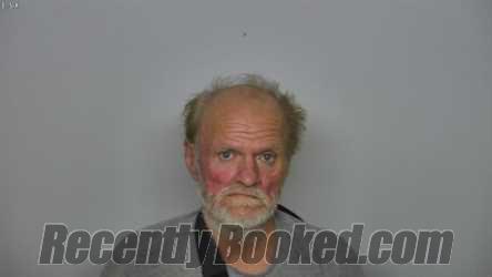 Recent Booking / Mugshot for ROBERT THEODORE RINEHART in Burleigh ...