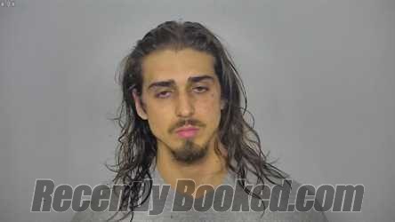 Recent Booking / Mugshot for XAVIER RYAN CADOTTE in Burleigh County ...