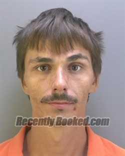 Recent Booking / Mugshot for NATHAN EDWARDS LEE in Hendry County, Florida