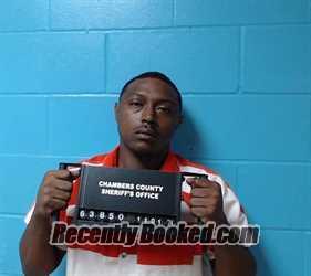 Recent Booking / Mugshot for JEREMIAH LAJAWN MOORE in Chambers County ...