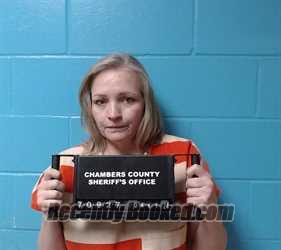 Recent Booking / Mugshot for KELLY KAYLYN RILEY in Chambers County, Texas