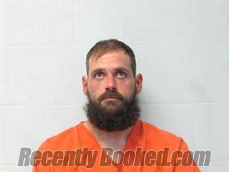 Recent Booking / Mugshot for BRADLEY HOYT PARKER in Beckham County ...