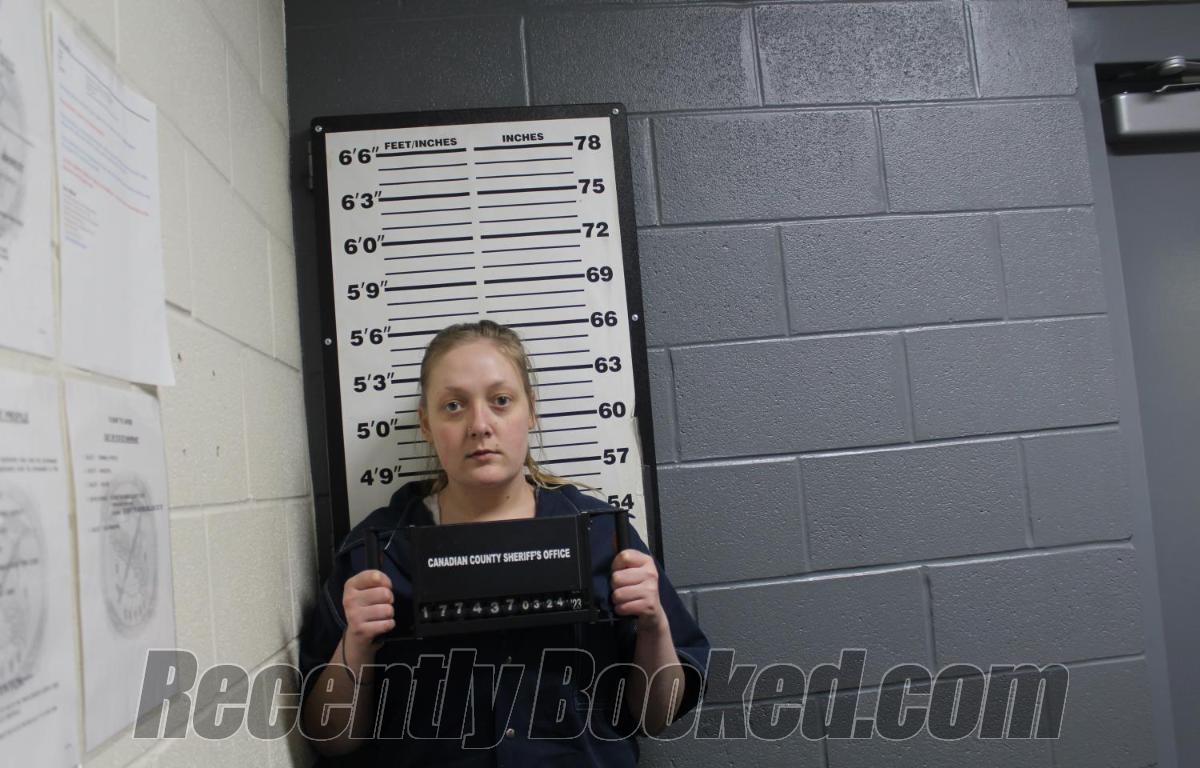 Recent Booking / Mugshot for SIERRA BETH THACKER in Canadian County ...
