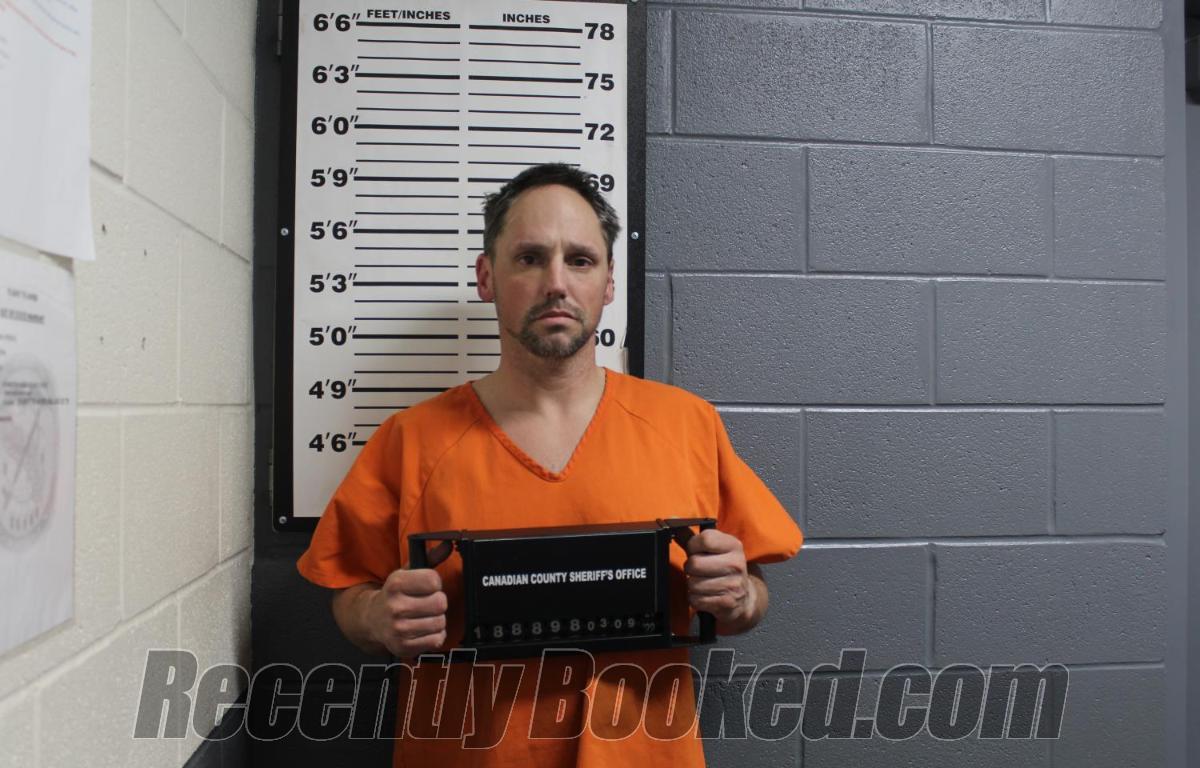 Recent Booking / Mugshot for ETHAN HAMMOND MORRIS in Canadian County ...
