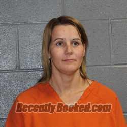 Recent Booking / Mugshot for BOBBIE SUE PITTMAN in Canadian County ...