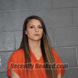 Recent Booking / Mugshot for AMANDA KAYLE SIMMERS in Canadian County ...
