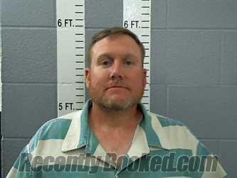 Recent Booking / Mugshot for STEPHEN ANTHONY SAGER in Carter County ...