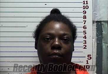 Recent Booking / Mugshot for KAIESHA GAYLE RAY in Comanche County, Oklahoma