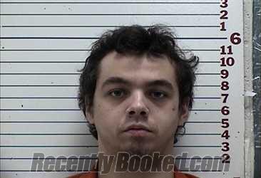 Recent Booking / Mugshot for JORDAN WADE CARPENTER in Comanche County ...