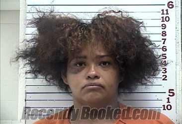 Recent Booking / Mugshot for COURTNEY TEANN ANTHONY in Comanche County ...