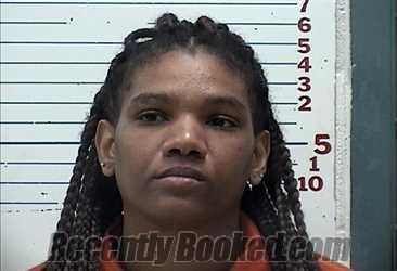 Recent Booking / Mugshot for TAE-AYA MACRISA PREVILLE in Comanche ...