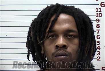 Recent Booking / Mugshot for MARQUISE DESHAUN THOMPSON in Comanche ...