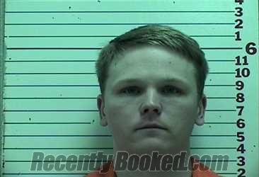 Recent Booking / Mugshot for EVAN MADDOX CROCKER in Comanche County ...