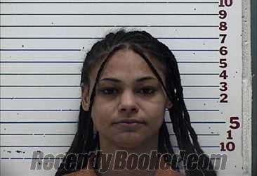 Recent Booking / Mugshot for AHLIYA DOIJANAE BECK in Comanche County ...