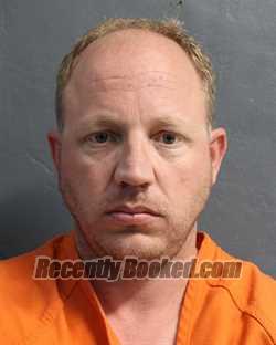 Recent Booking / Mugshot for DUSTE MACK PATTERSON in Delaware County ...