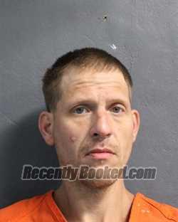 Recent Booking / Mugshot for CHRISTOPHER LEE PERDUE in Delaware County ...