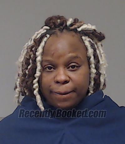 Recent Booking / Mugshot for Tiara Michele Henry in Collin County, Texas