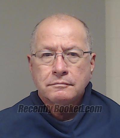 Recent Booking / Mugshot for Byron Alcides Berganza-Espina in Collin ...