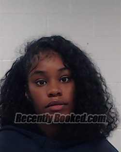 Recent Booking / Mugshot for Kunteria Amiya Thomas in Collin County, Texas